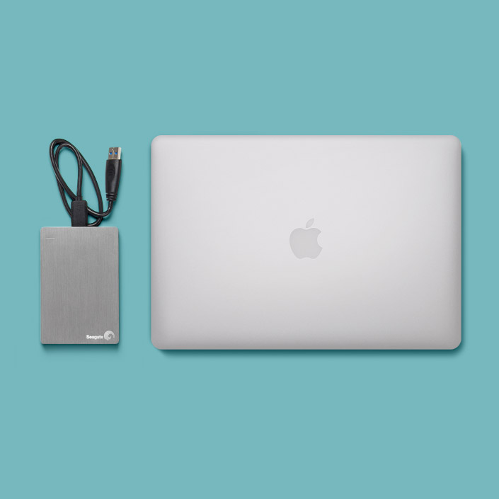 MacBook PRO & SSD - Capítulo de Flebología